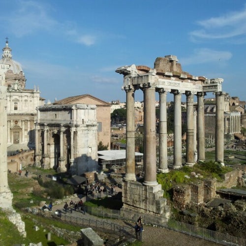 Roman Forum (Foro Romano) - Via dei Fori Imperiali - Roma