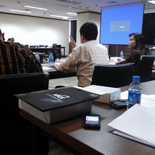 Wisma Budi - Jl. H.R. Rasuna Said Kav. C-6 - Jakarta Selatan