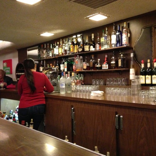 Wool Growers Restaurant - 620 E 19th St - Bakersfield