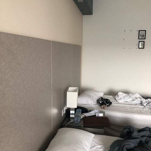 RELC International Hotel - 30 Orange Grove Rd - Singapore