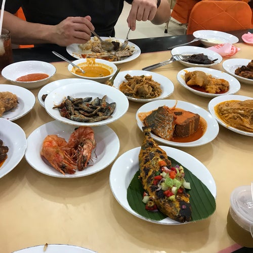 Restoran Sari Minang - Jalan Insinyur Haji Juanda No. 4 - Jakarta Pusat