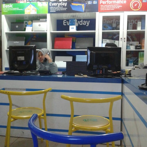 Computer City - Jl.Pengayoman F9 No.7 - Makassar
