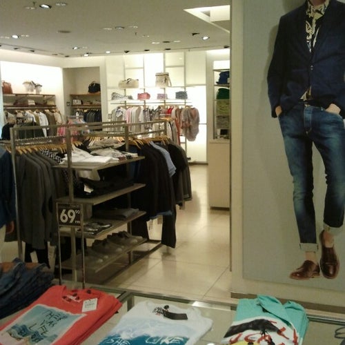 Zara - Mid Valley Megamall, Lot G089-091 - Kuala Lumpur
