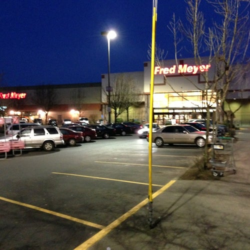 Fred Meyer - 3030 NE Weidler St - Portland