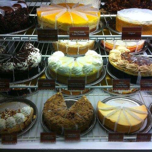 The Cheesecake Factory - 1062 Saint Louis Galleria - St Louis