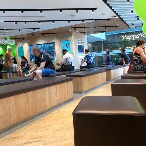 StarHub Shop - #01-36, Plaza Singapura - Singapore