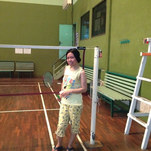 Lapangan Bulutangkis - Pola Bugar Sports Club - Jakarta