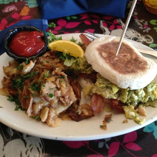 Bluegrass Kitchen - 1600 Washington St E - Charleston