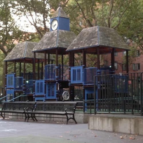 Clocktower Playground - Stuyvesant Oval - New York