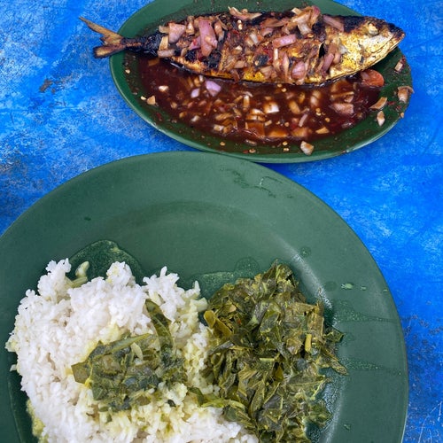 Ikan Bakar Pak Din - Kompleks Makan Tanglin - Kuala Lumpur