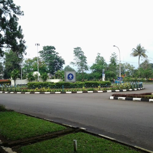 Institut Pertanian Bogor (IPB) - Kampus Dramaga - Bogor
