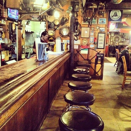 Anchor Bar - 413 Tower Ave - Superior