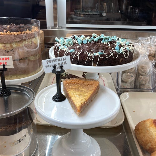 Milk Bar NYC Flagship - 1196 Broadway - New York