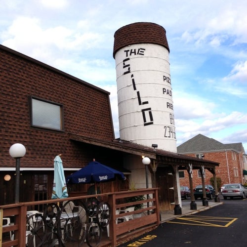 The Silo Restaurant - 625 Rockland Road - Lake Bluff