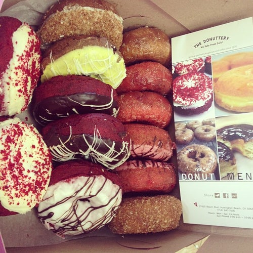 The Donuttery - 17420 Beach Blvd - Huntington Beach