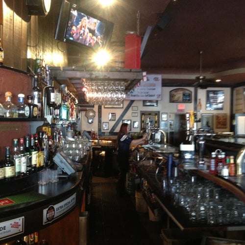 Princess Pub & Grille - 1665 India St - San Diego