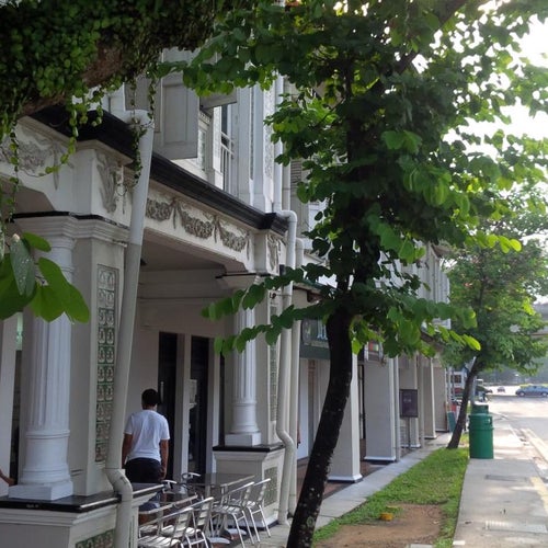 Cluny Court - 501 Bukit Timah Road - Singapore