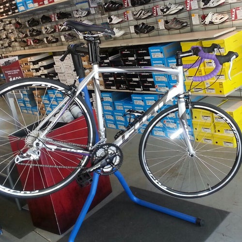 Performance Bicycle - 919 Howe Ave - Sacramento