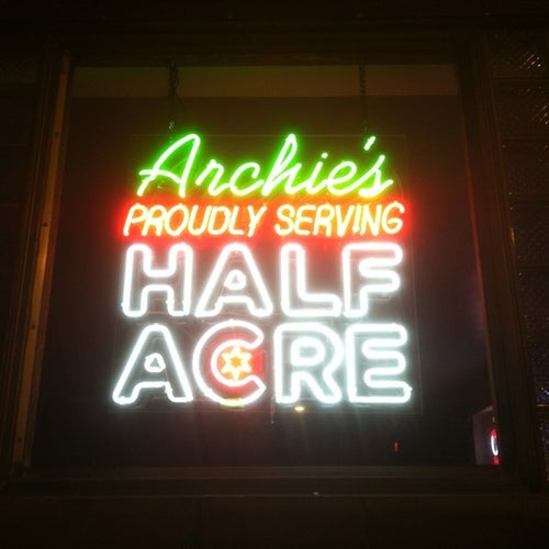 Archie's Iowa & Rockwell Tavern - 2600 W Iowa St - Chicago