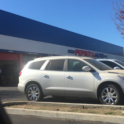 Pep Boys Auto Parts & Service - 6325 Fallbrook Ave - Woodland Hills