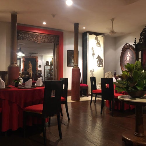 Ban Lam Wine Shop & Bar - Hotel Tugu Malang - Malang