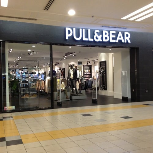 Pull & Bear - 1 Utama Shopping Centre (New Wing) - Petaling Jaya
