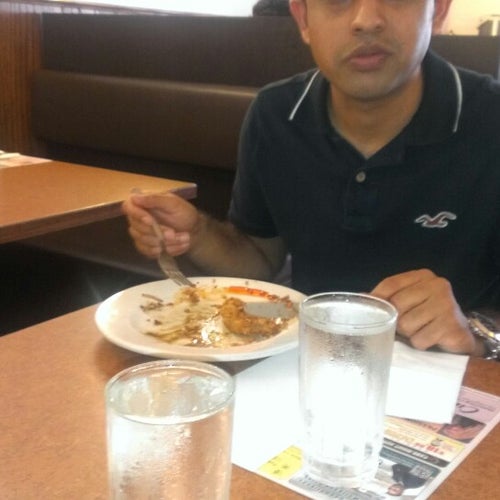 Friendship Restaurant - 2912 Sheppard Ave. E - Toronto