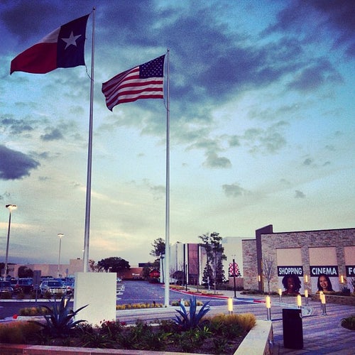 West Oaks Mall - 1000 West Oaks Mall - Houston