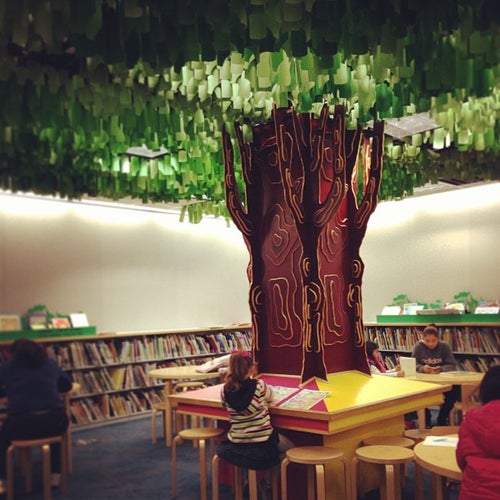 Glendale Central Library - 222 E Harvard St - Glendale