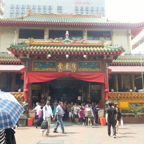 Kwan Im Thong Hood Cho Temple - 178 Waterloo St. - Singapore