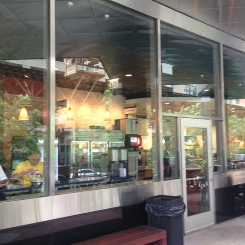 Goodwin's Restaurant - 333 W Wacker Dr - Chicago