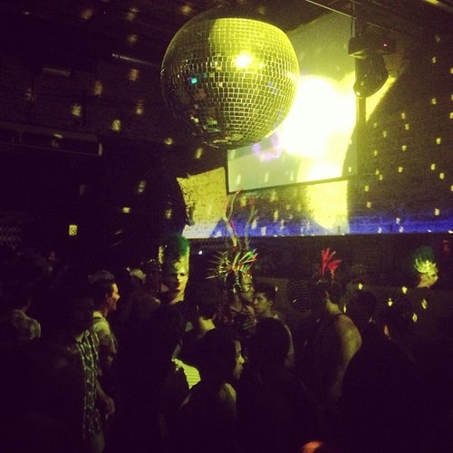 Glam Disco - José Antonio Cabrera 3046 - Buenos Aires