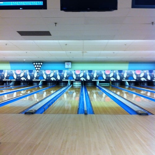Westgate Lanes & Entertainment Complex - 65 Westgate Dr - Brockton