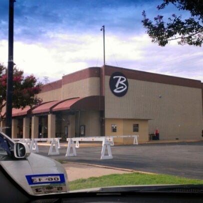 Beamers Nightclub - 2443 Walnut Hill Ln - Dallas