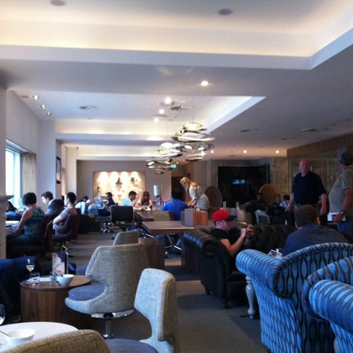 BA Galleries Club Lounge - Terminal 3 - Hounslow