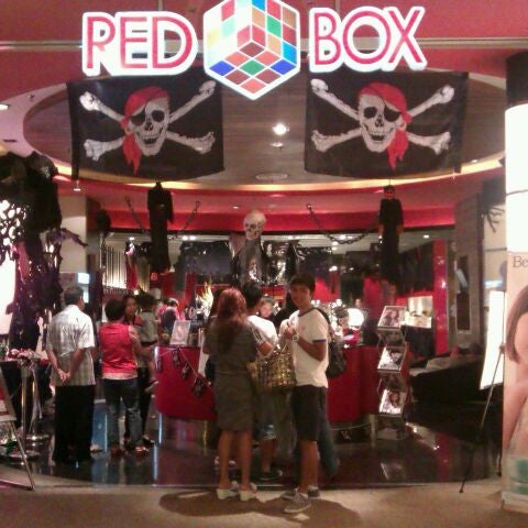 Red Box Karaoke - The Gardens Mall - Kuala Lumpur