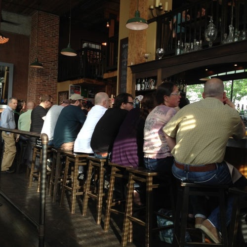Quinn's Pub - 1001 E Pike St - Seattle