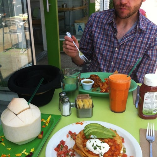 Bloom Cafe - 5544 W Pico Blvd - Los Angeles