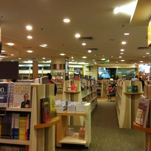 MPH Bookstore - Gurney Plaza - Persiaran Gurney