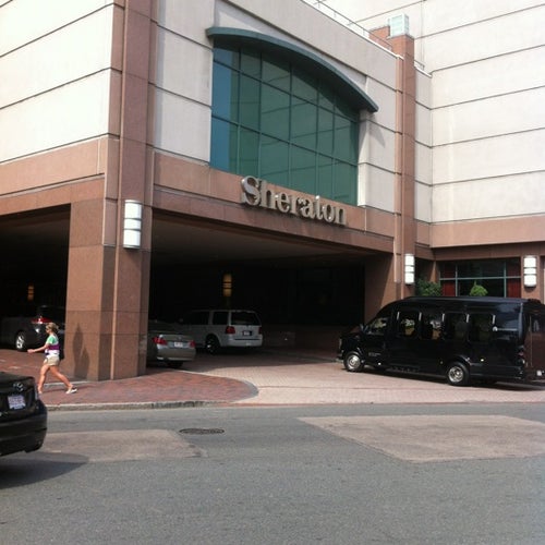 Sheraton Boston Hotel - 39 Dalton St - Boston