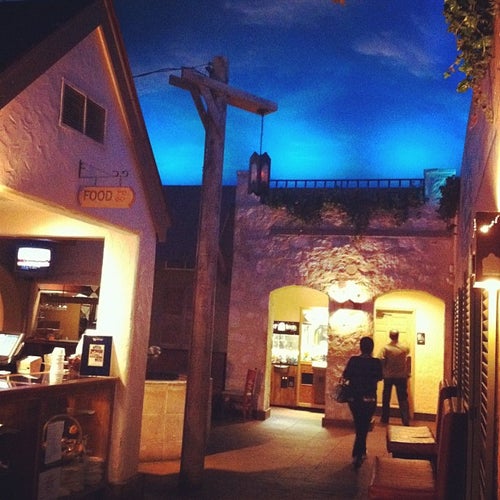Alamo Cafe - 14250 San Pedro Ave - San Antonio