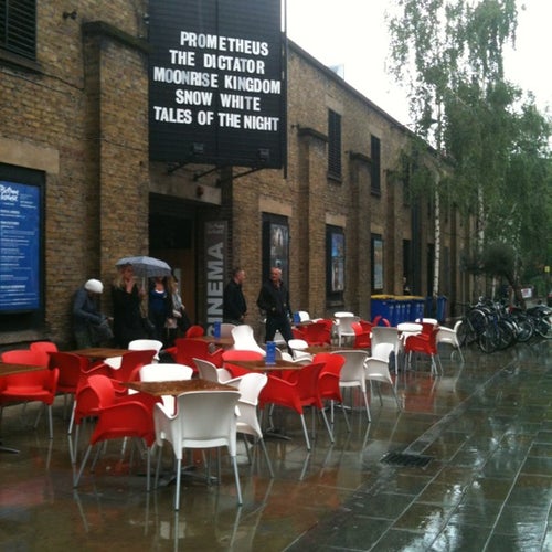 Clapham Picturehouse - 76 Venn St - London