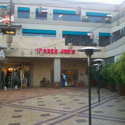 Trader Joe's - 8000 W Sunset Blvd - Los Angeles