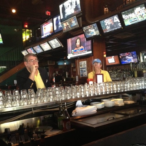 Mister Days - 3100 Clarendon Blvd - Arlington