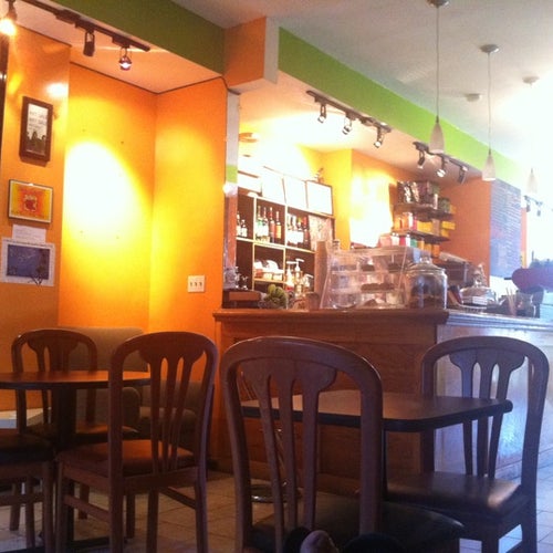 Cafe Collage - 1346 T St NW - Washington