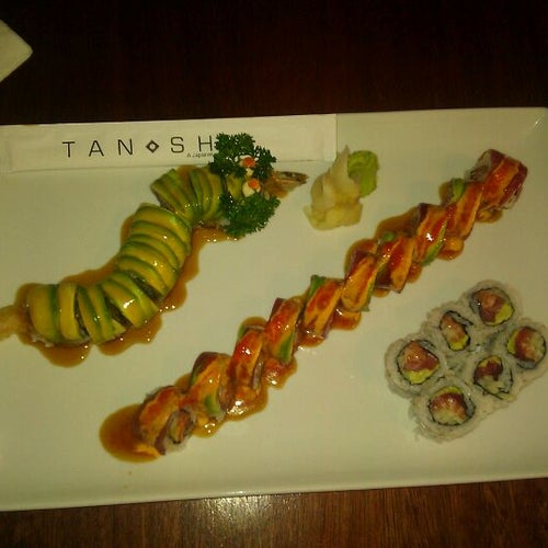 Tanoshii Mike's Sushi - 5547 N Clark St - Chicago