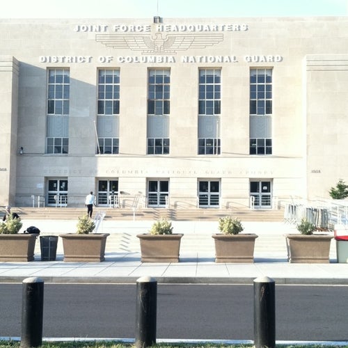 DC Armory - 2001 E Capitol St SE - Washington