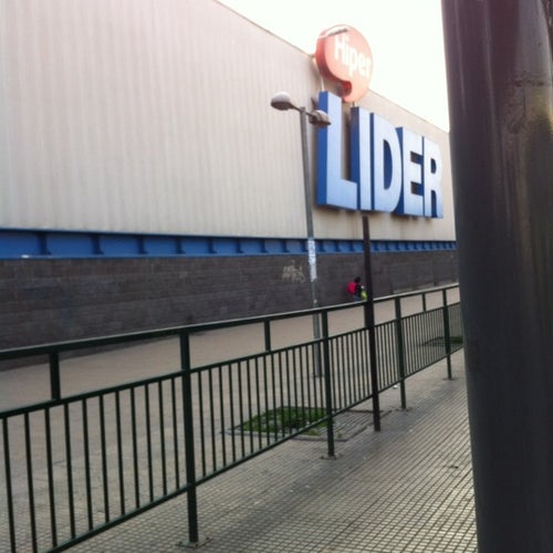 Hiper Líder - General Velásquez 60 - Estación Central