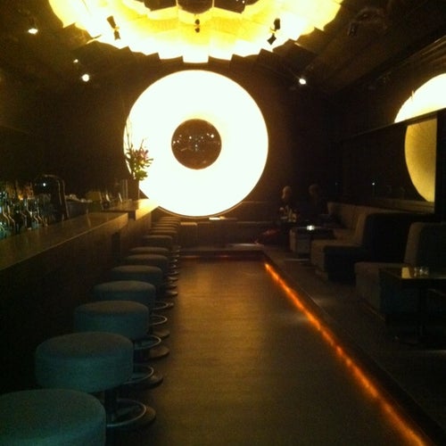 Bar Tausend - Schiffbauerdamm 11 - Berlin