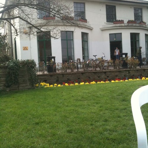 Springfield Park Cafe - Springfield Park - London